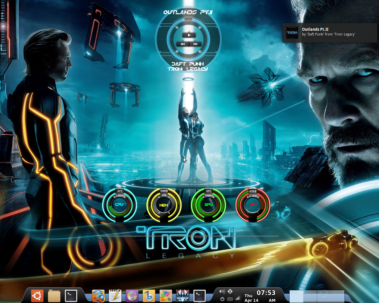 GNU / Linux April 2011 Desktops - Linux - Neowin