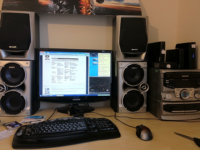 How can I plug my mini hi-fi system's 4 speakers into my PC? - Hardware ...