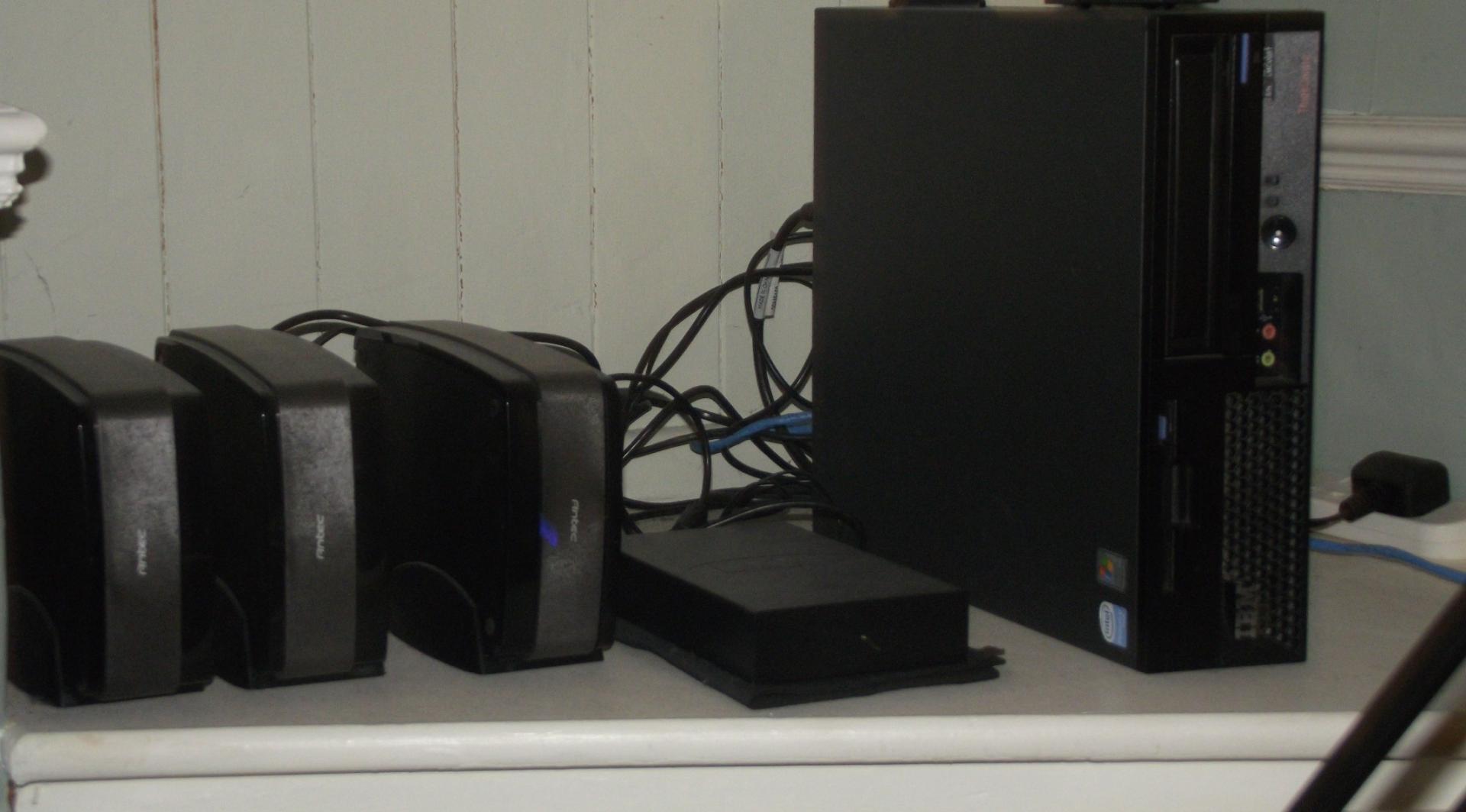 Show Us Your Server [2012] - Page 4 - Hardware Hangout - Neowin