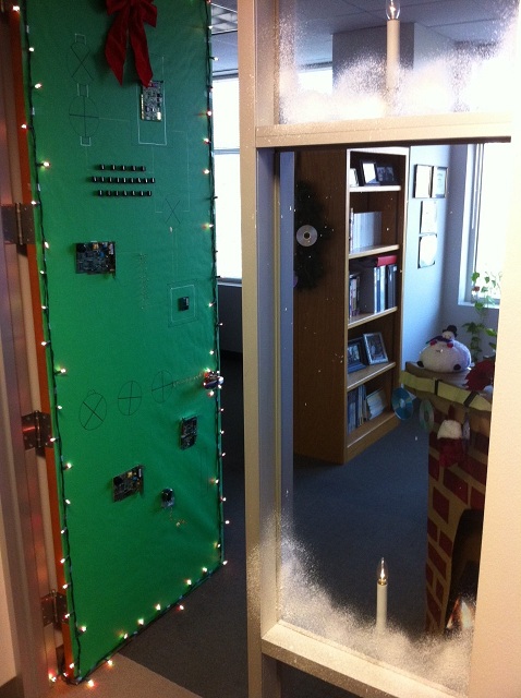 Show us your Workstations - 2011 Edition - Page 10 - Hardware Hangout ...