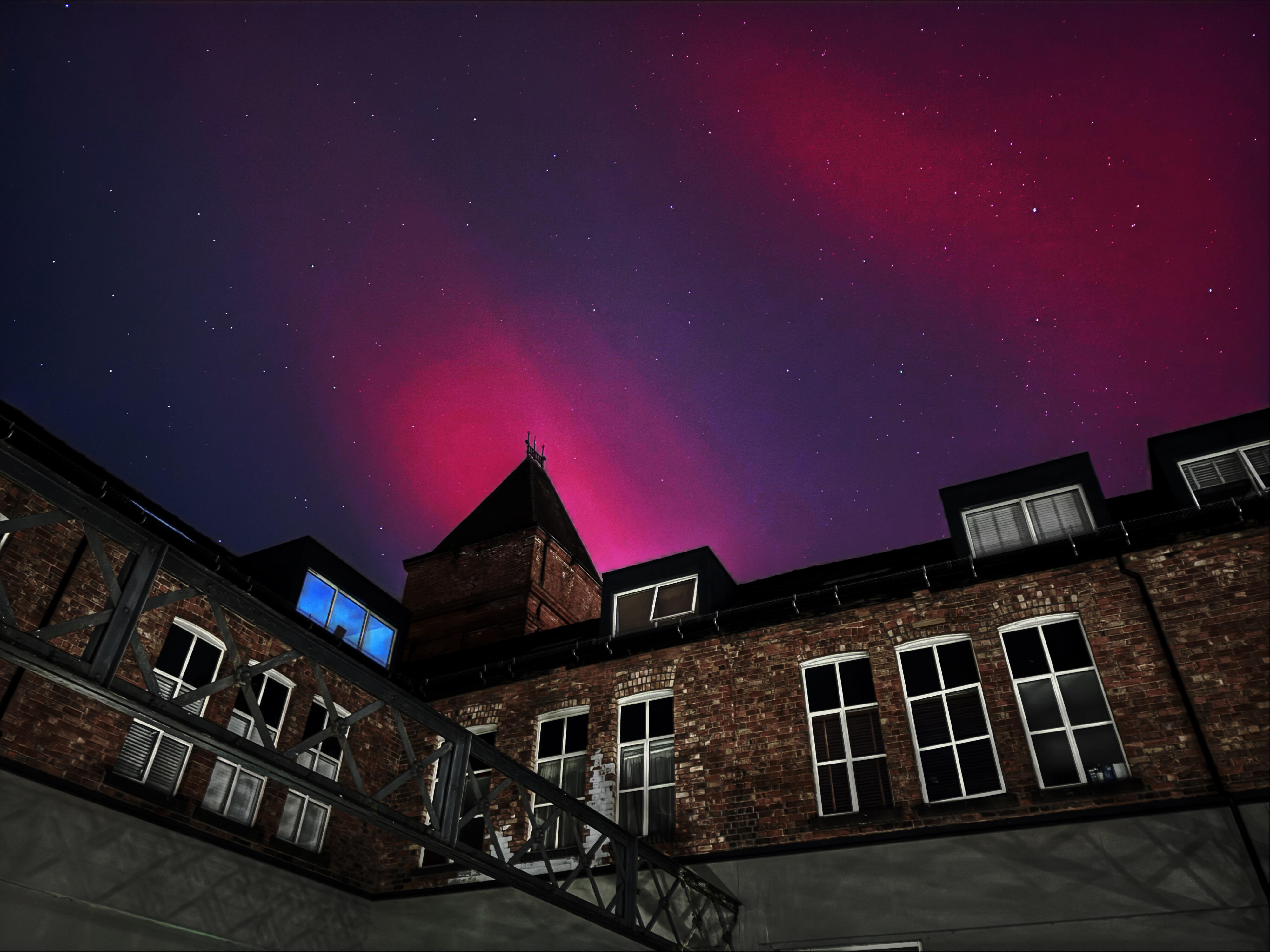 A severe geomagnetic storm could cause colorful auroras over Northern ...