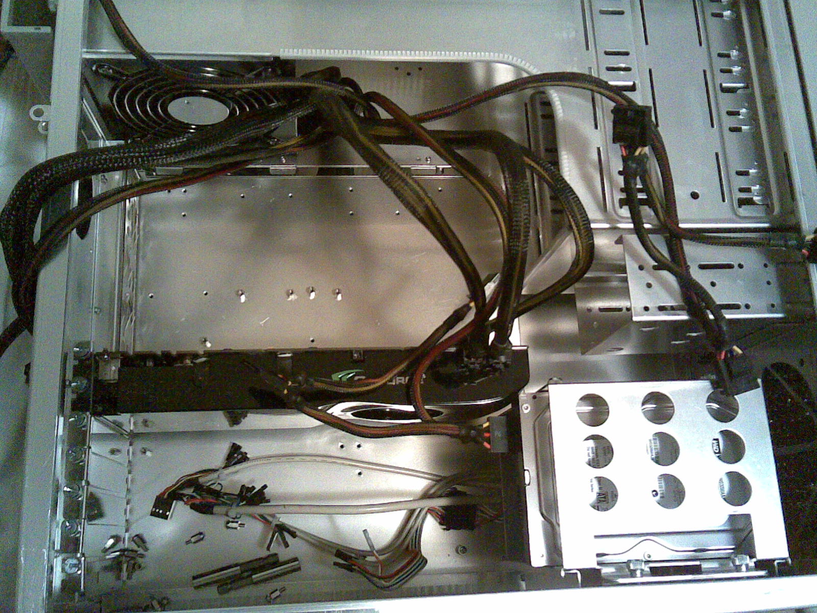 HELPPPP! Building a new pc - Hardware Hangout - Neowin