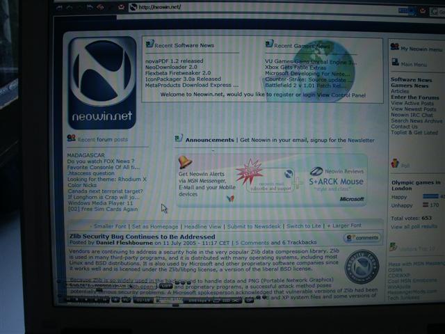 bug stuck IN laptop screen - Hardware Hangout - Neowin