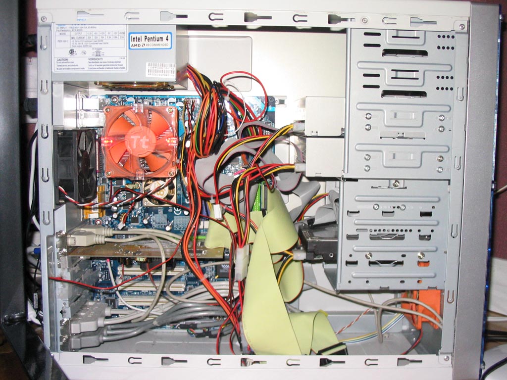 Wires Management - Hardware Hangout - Neowin