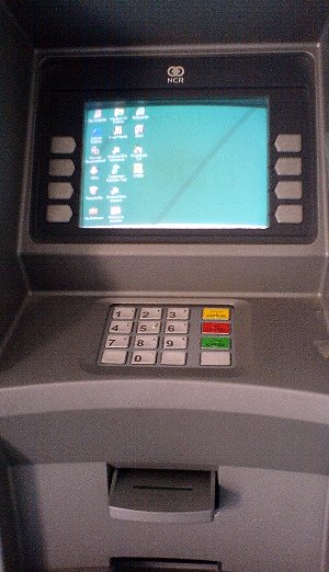 [pic] Windows 98 ATM - Jokes & Funny Stuff - Neowin