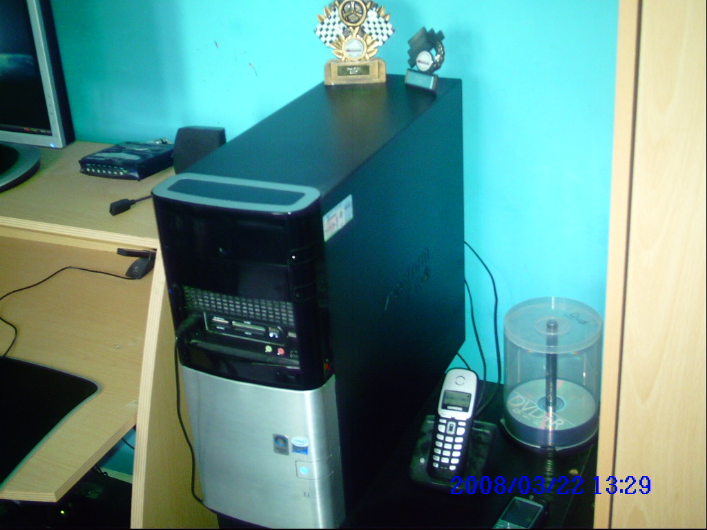 Show us your workstations! - Hardware Hangout - Neowin