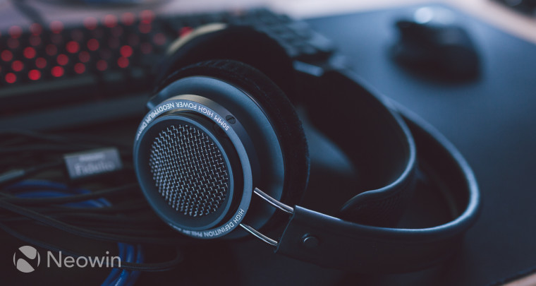 Researchers show how hackers can use headphones as microphones to spy ...