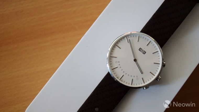 Meet the Elephone W2: An elegant, affordable quartz smartwatch - Neowin