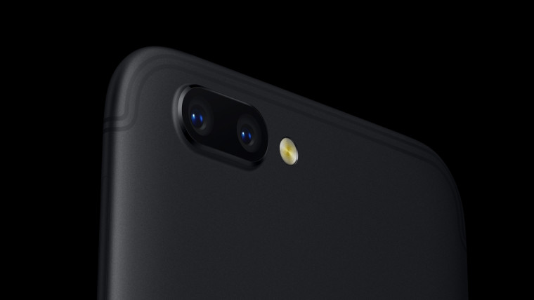 OPPO announces its R11 handset with a 20 MP and 16 MP rear camera ...