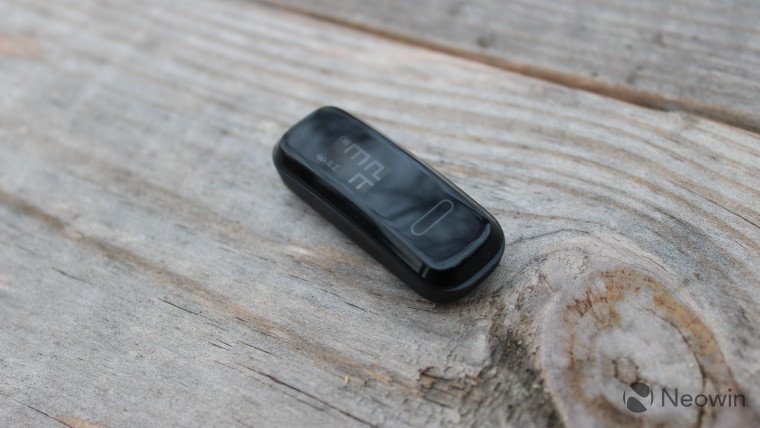 Huawei Band 3e review: Entry-level fitness tracking at its best - Neowin