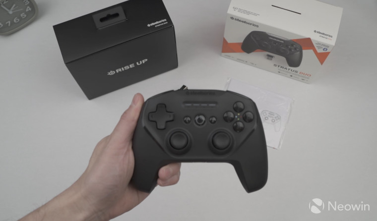 SteelSeries Stratus Duo: Unboxing and hands-on impressions - Neowin