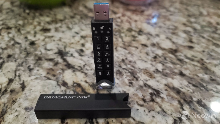 Review of the iStorage datAshur Pro2, an encrypted thumbdrive for home ...