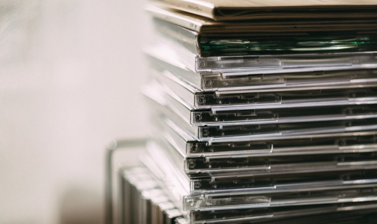 Microsoft makes it easier to play audio CDs in Windows 11 - Neowin