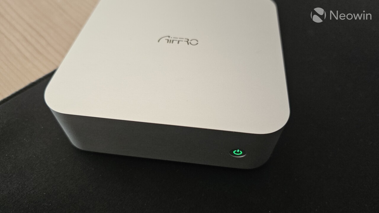 K100 All-SSD NAS review: A solid and tiny Intel N100/DDR5-powered ...