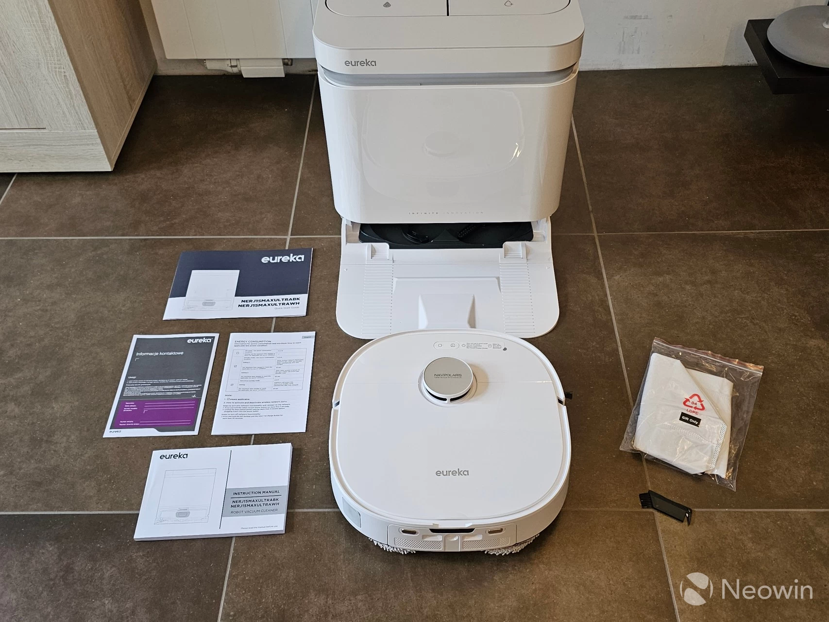 Eureka J15 Max Ultra review: using AI to tackle stains, climb ramps ...