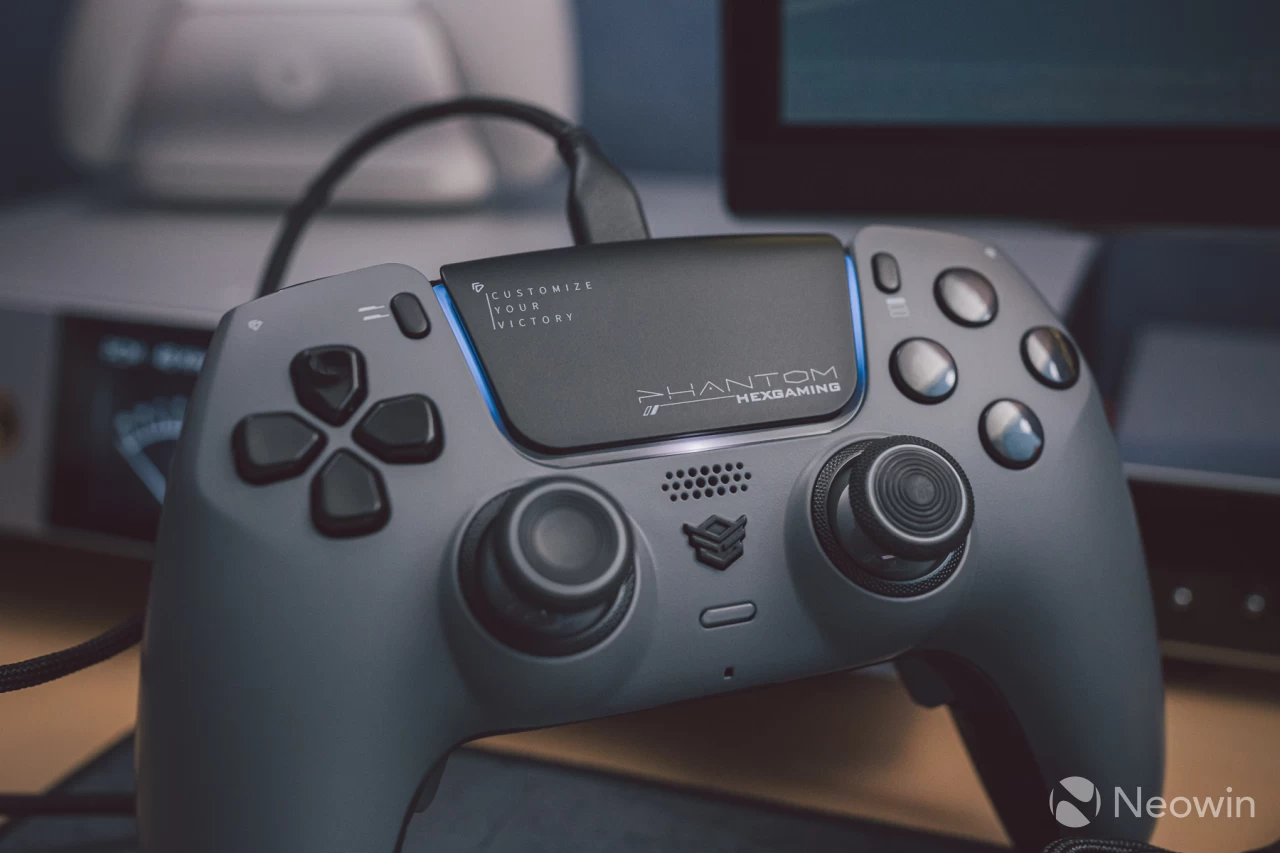 Hexgaming Phantom controller review: It's a Sony DualSense Edge on ...