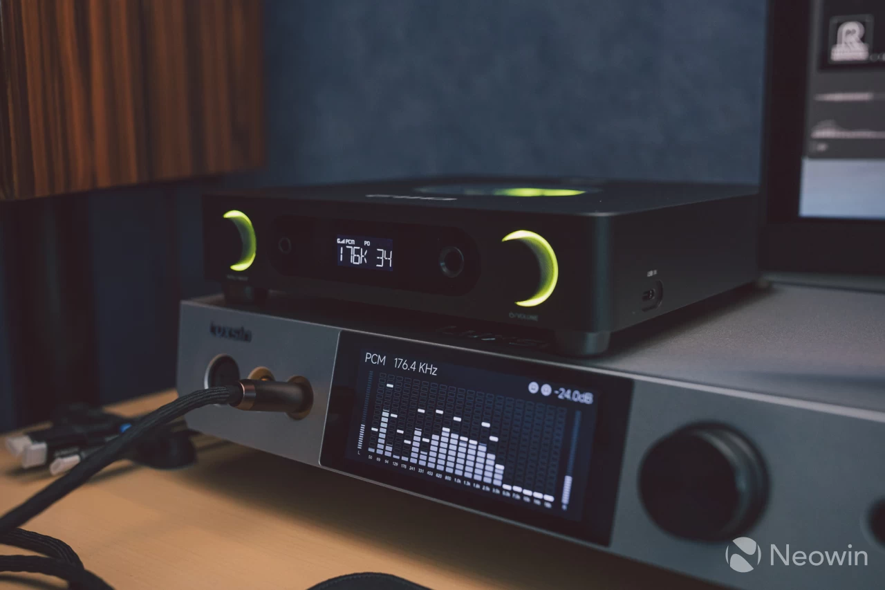 Another affordable winner, the FiiO K13 R2R headphones amp, DAC & pre ...