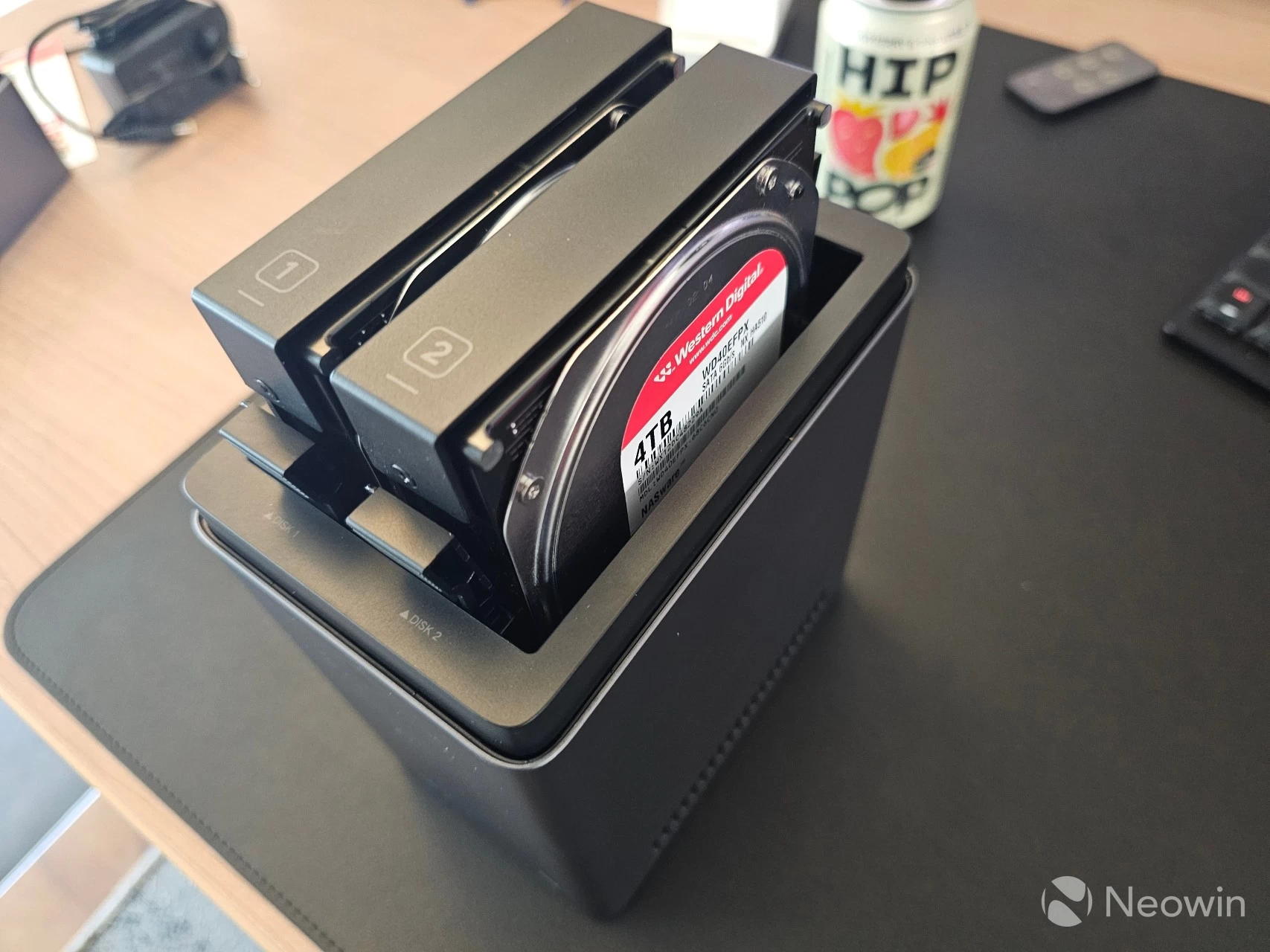 UGREEN NASync DH2300 review: an ultra low-powered personal cloud and streamer NAS - Neowin