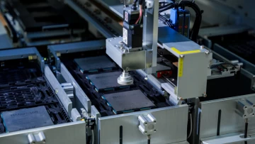 Microsoft reveals its first in-house Azure Cobalt 100 processor for ...