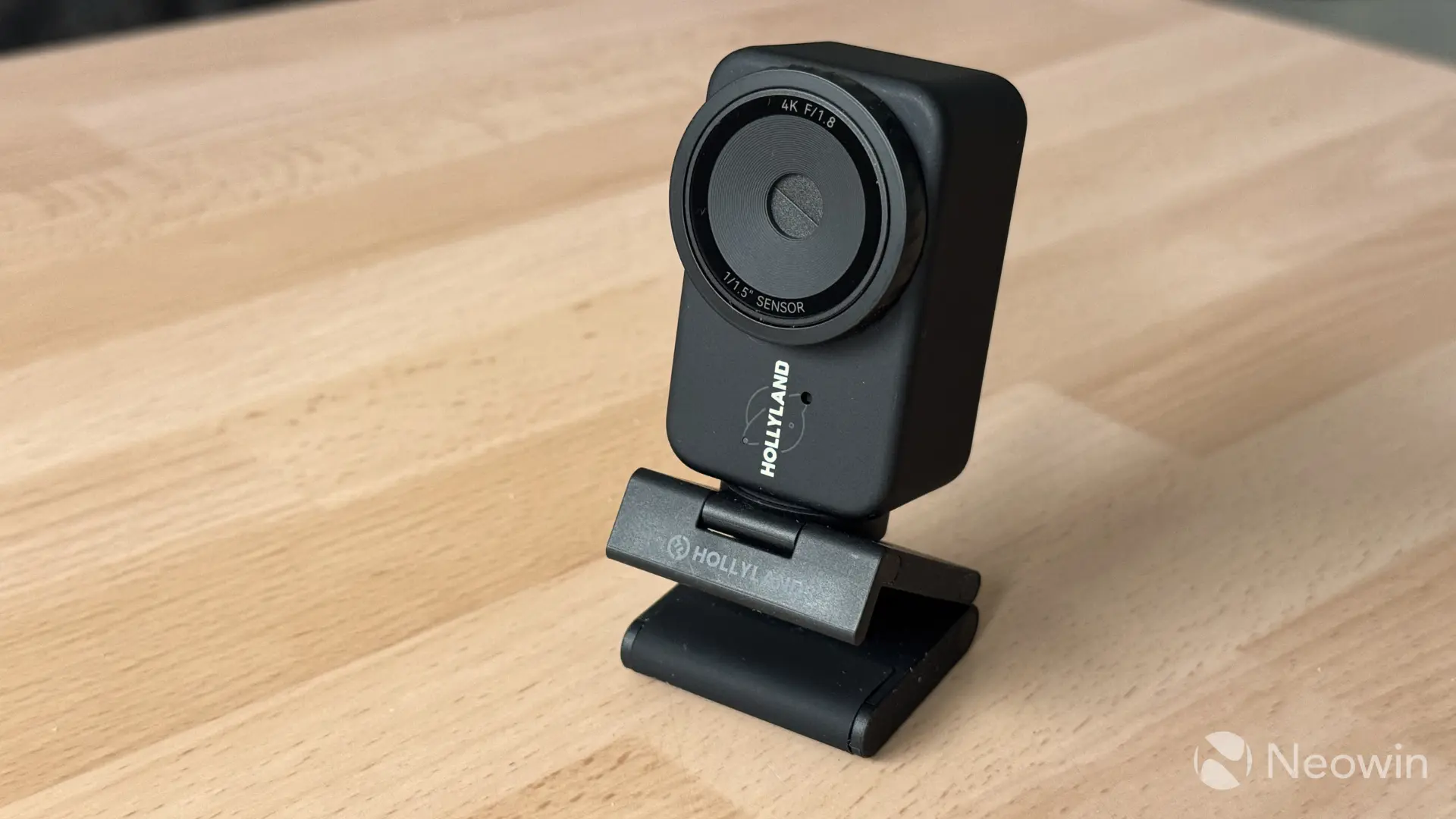 Hollyland Lyra webcam and VenusLiv Air review: Fantastic image quality ...